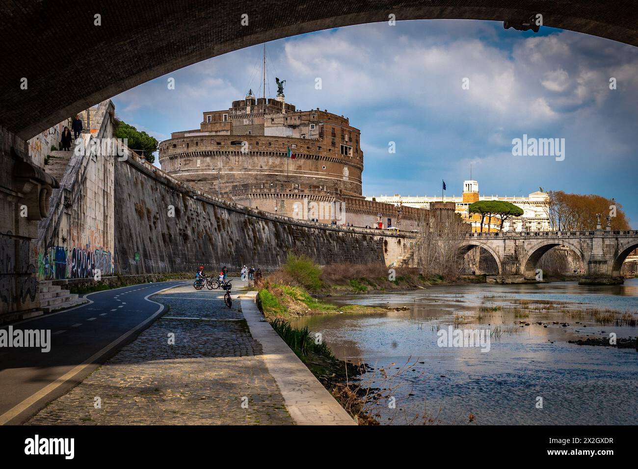 Roma open city hi-res stock photography and images - Alamy