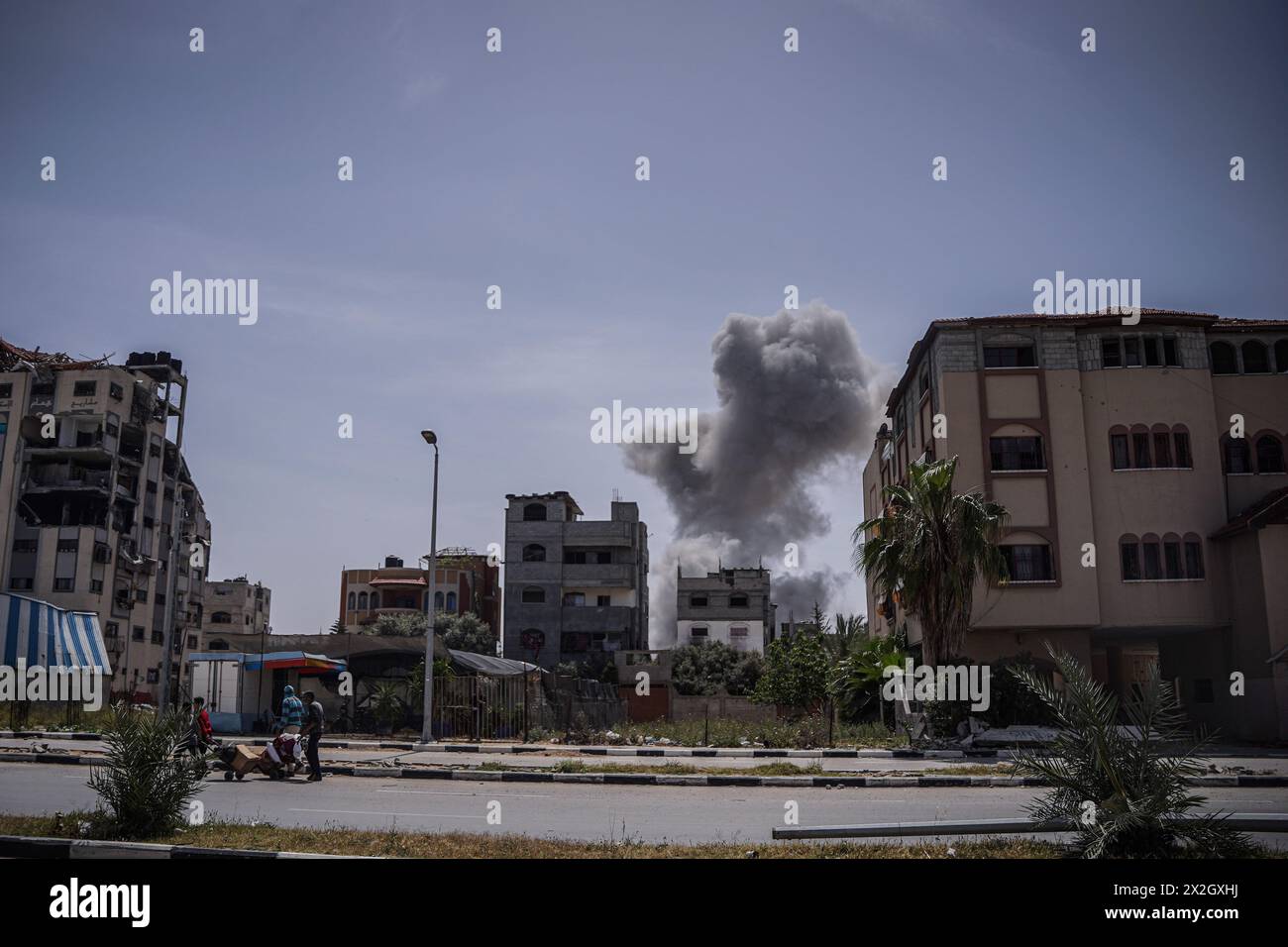 Bureij, Gaza, Palestinian Territories. 22nd Apr, 2024. Israeli ...