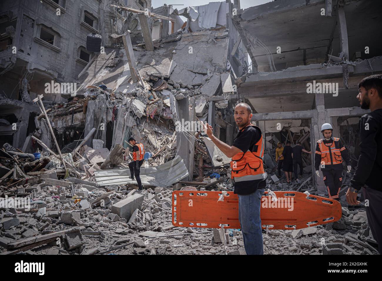 Bureij, Gaza, Palestinian Territories. 22nd Apr, 2024. Israeli ...