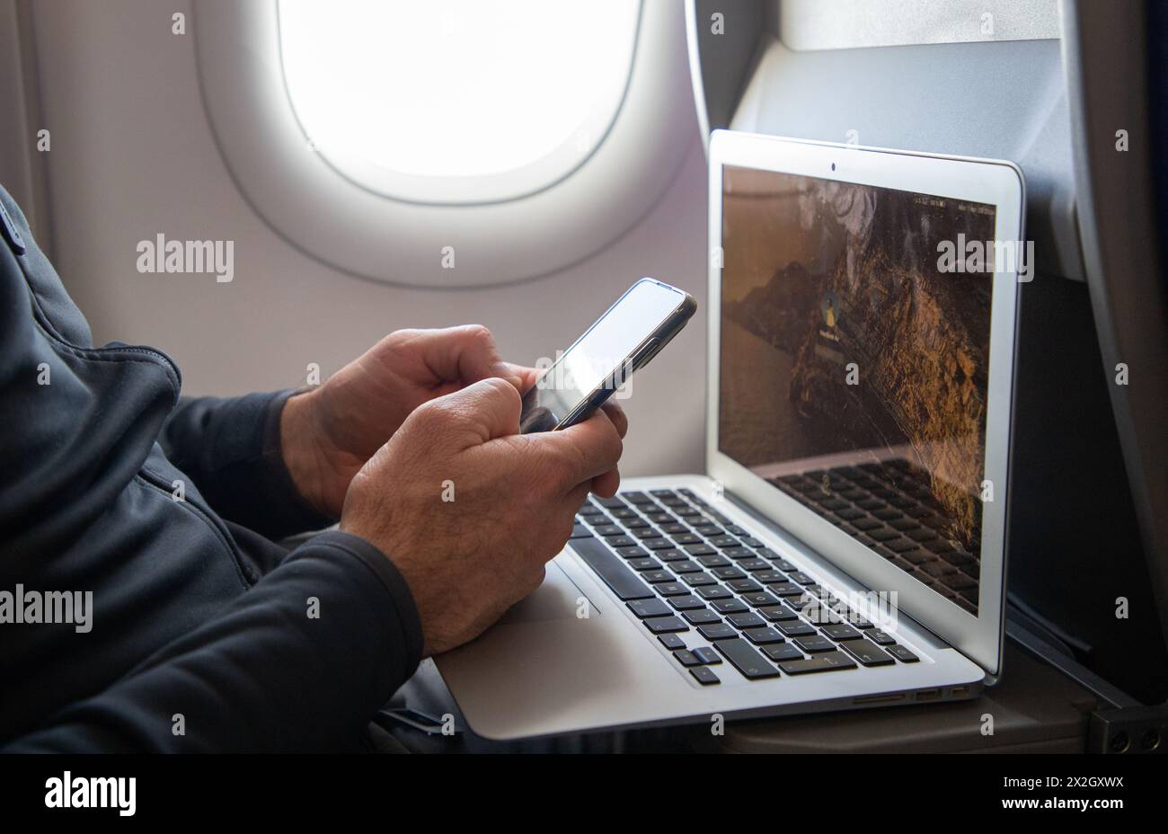 Airline cabin laptop hi-res stock photography and images - Alamy