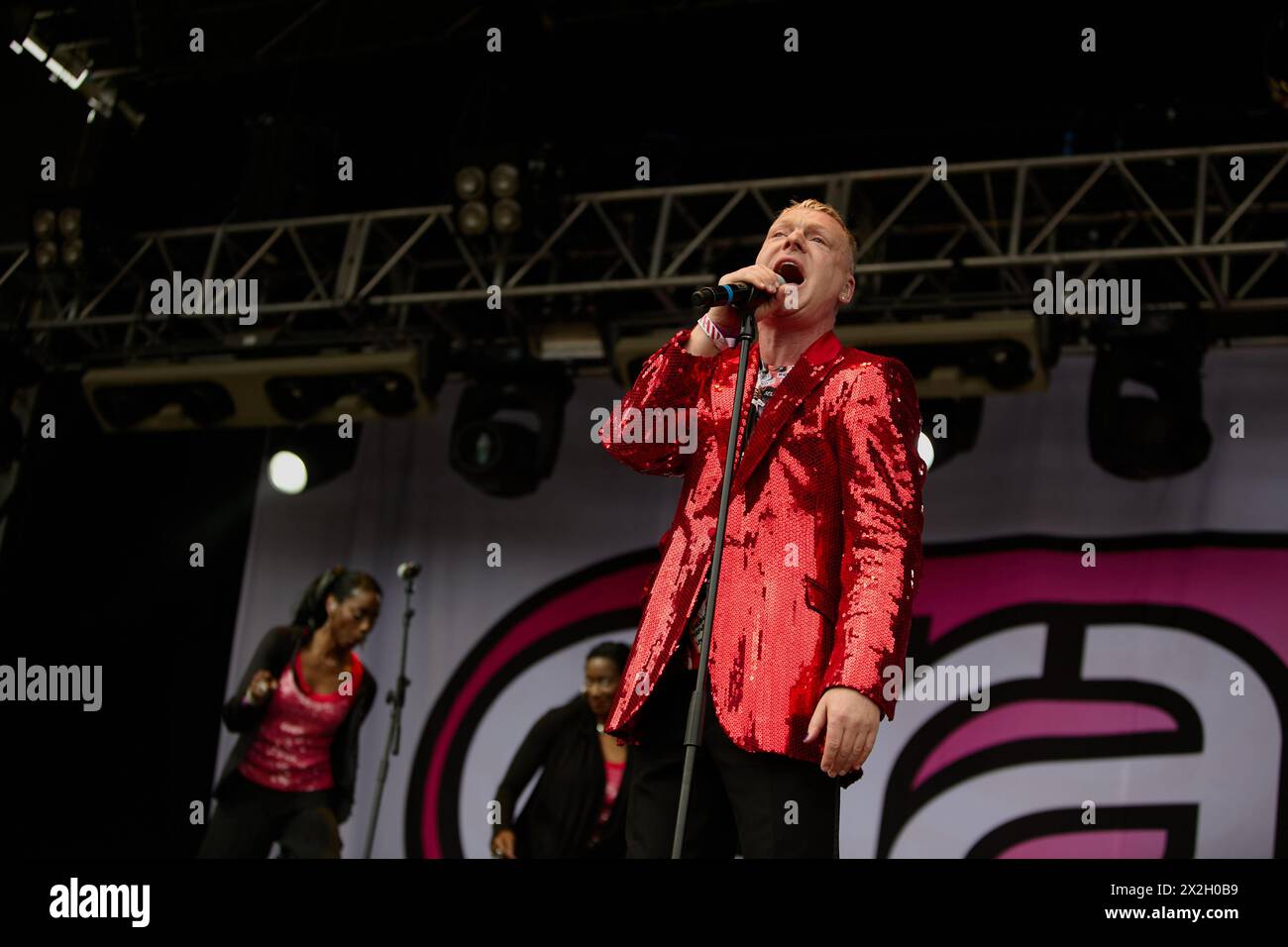 Erasure vince clarke andy bell hi-res stock photography and images - Alamy
