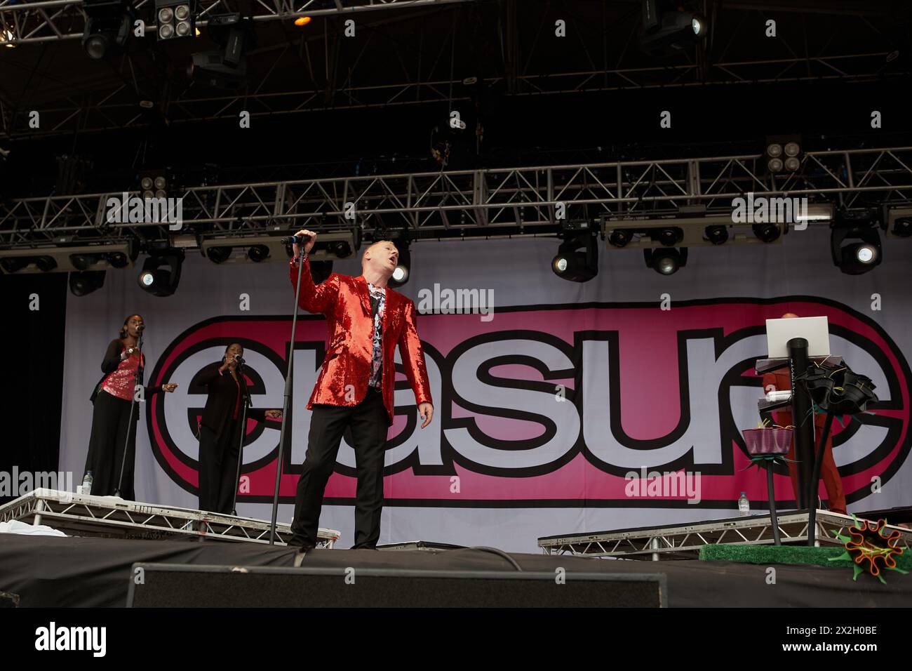 Erasure album hi-res stock photography and images - Alamy