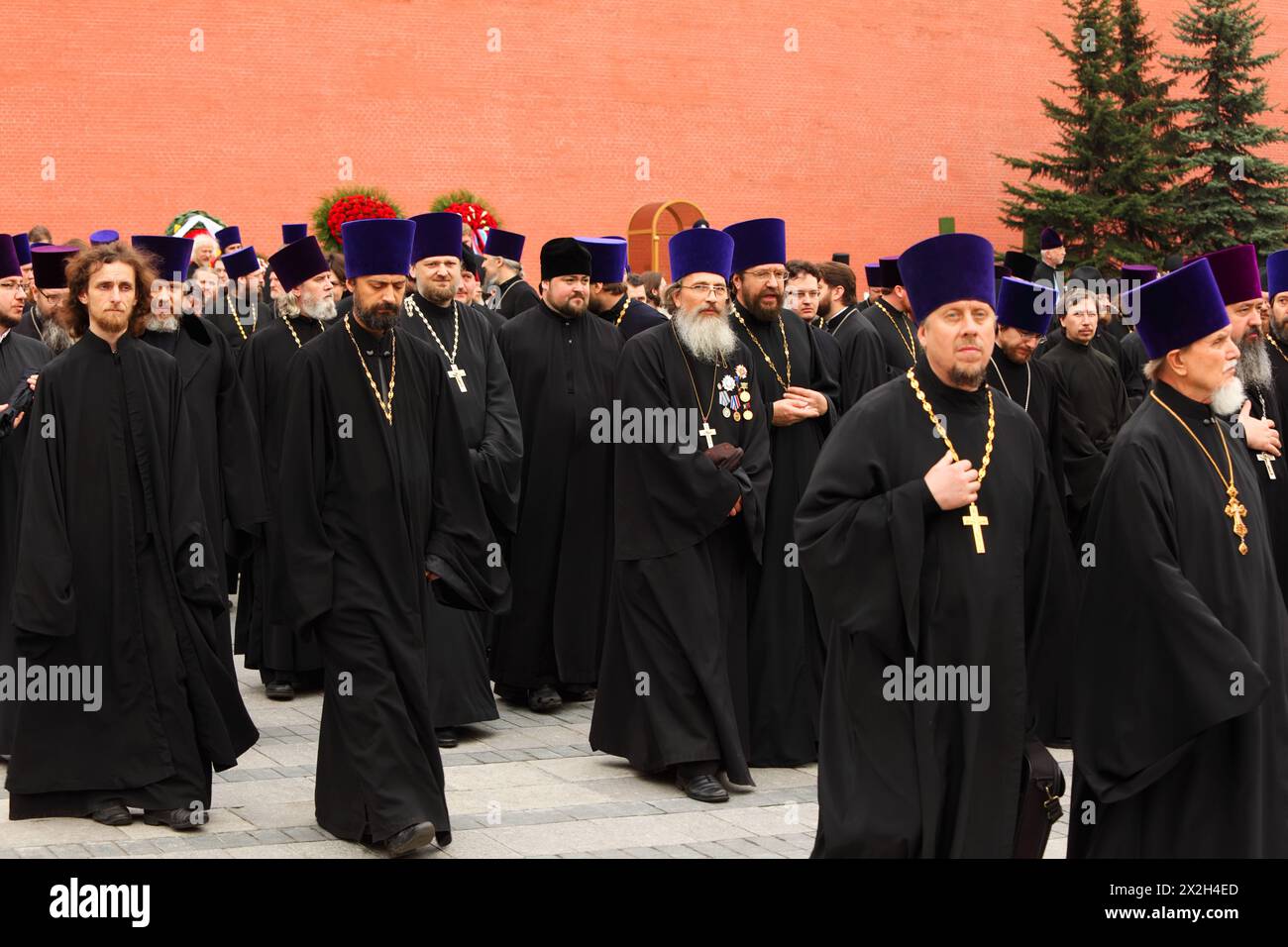 MOSCOW - MAY 8: Priests go at ceremony of wreath laying at tomb of ...