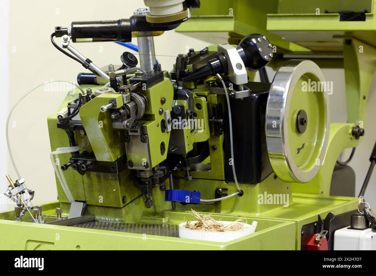 Laser bending hi-res stock photography and images - Alamy