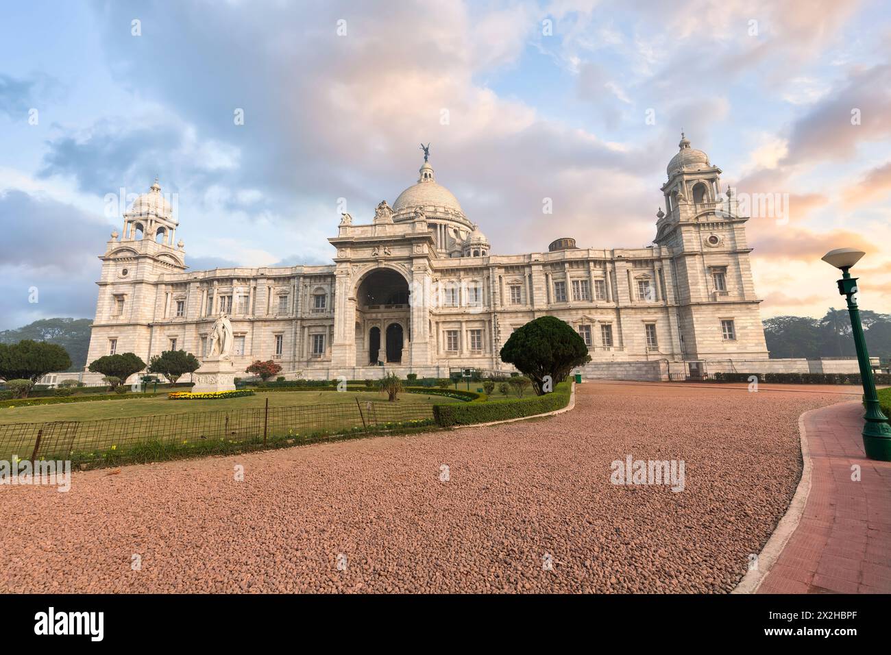 Victoria Memorial ancient colonial architecture building built in the ...