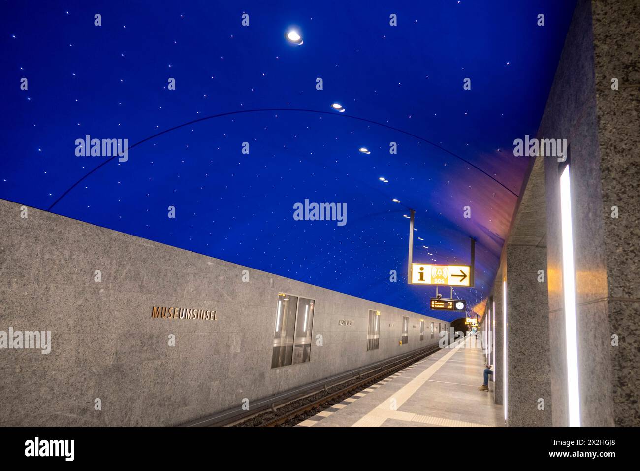 Alte bahnsteig hi-res stock photography and images - Alamy