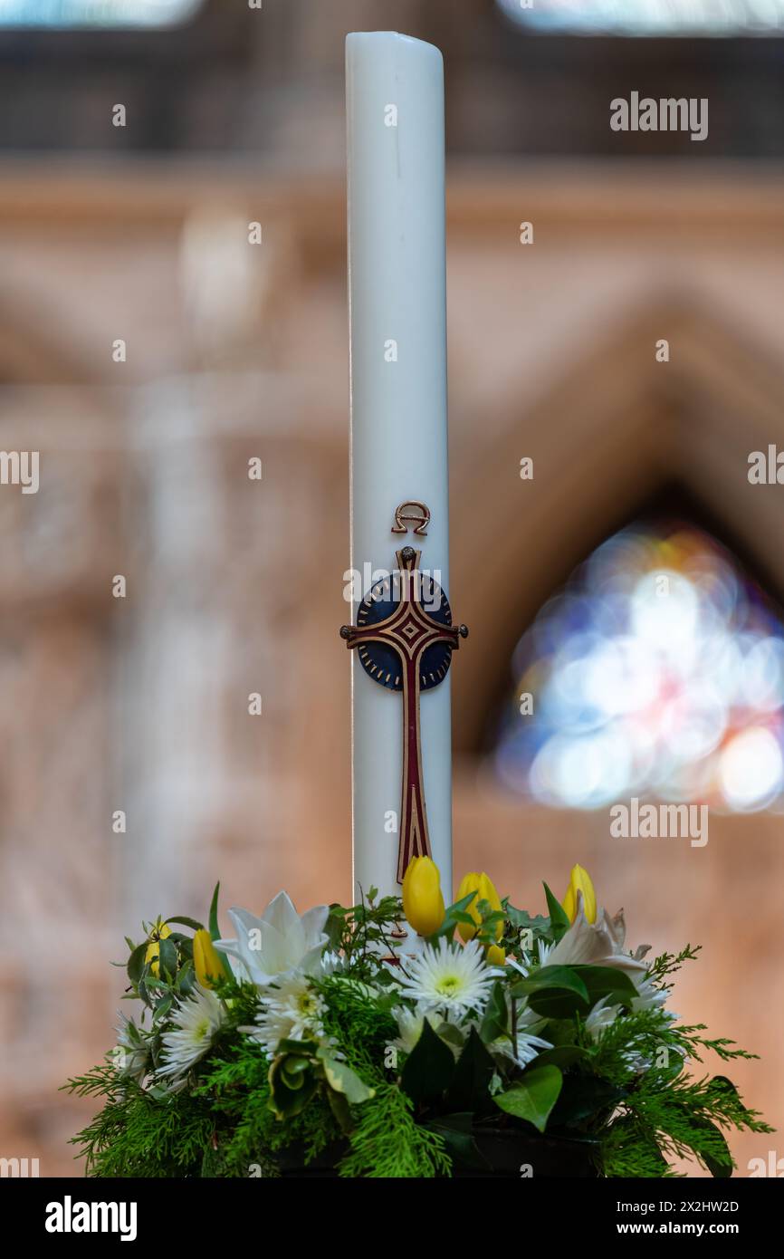 Paschal candle hi-res stock photography and images - Alamy