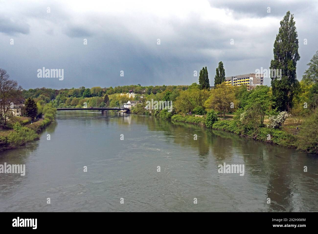 Wichtige Flüsse in Deutschland Blick auf die Ruhr von der ...
