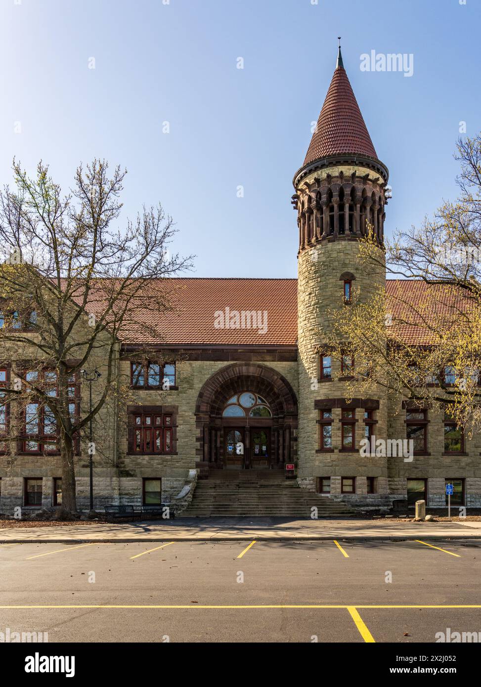 Ohio state university campus campus hi-res stock photography and images ...