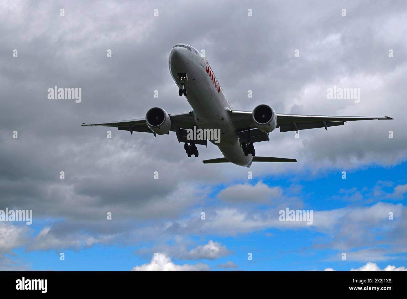 Aircraft Swiss, Boeing 777-300ER, HB-JNL Stock Photo - Alamy Aircraft Swiss, Boeing 777-300ER, HB-JNL Stock Photo - Alamy