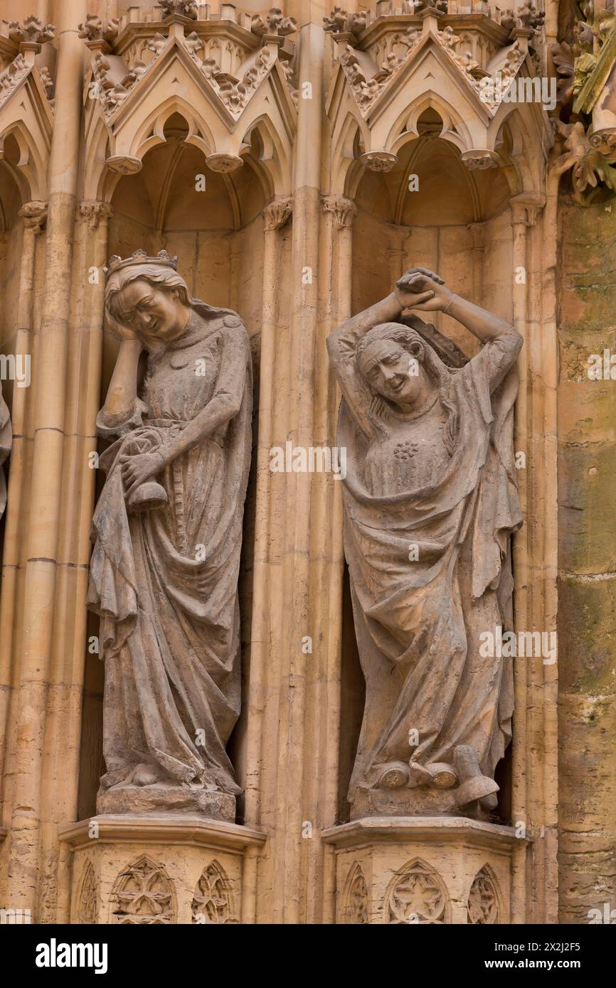 St Mary's Cathedral Eastern triangle portal Stock Photo - Alamy