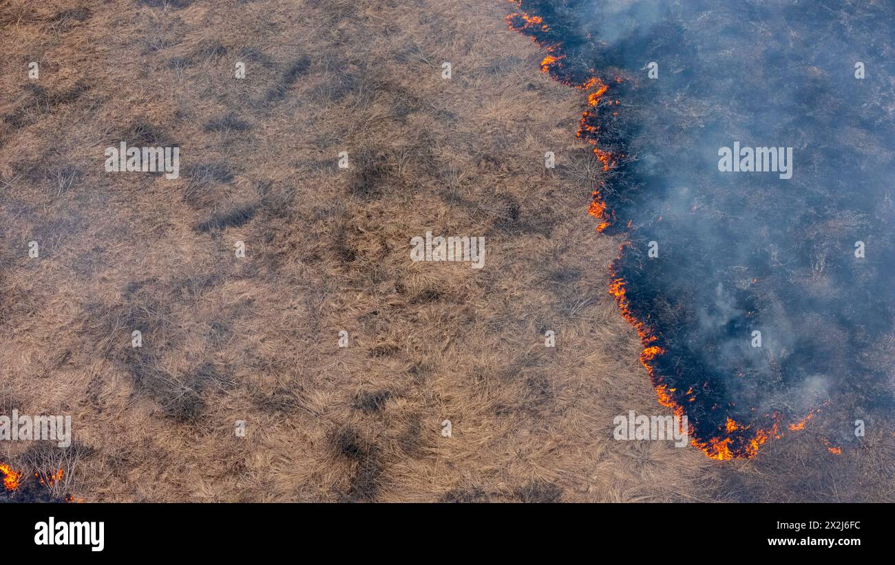 Prairie fire aerial hi-res stock photography and images - Alamy