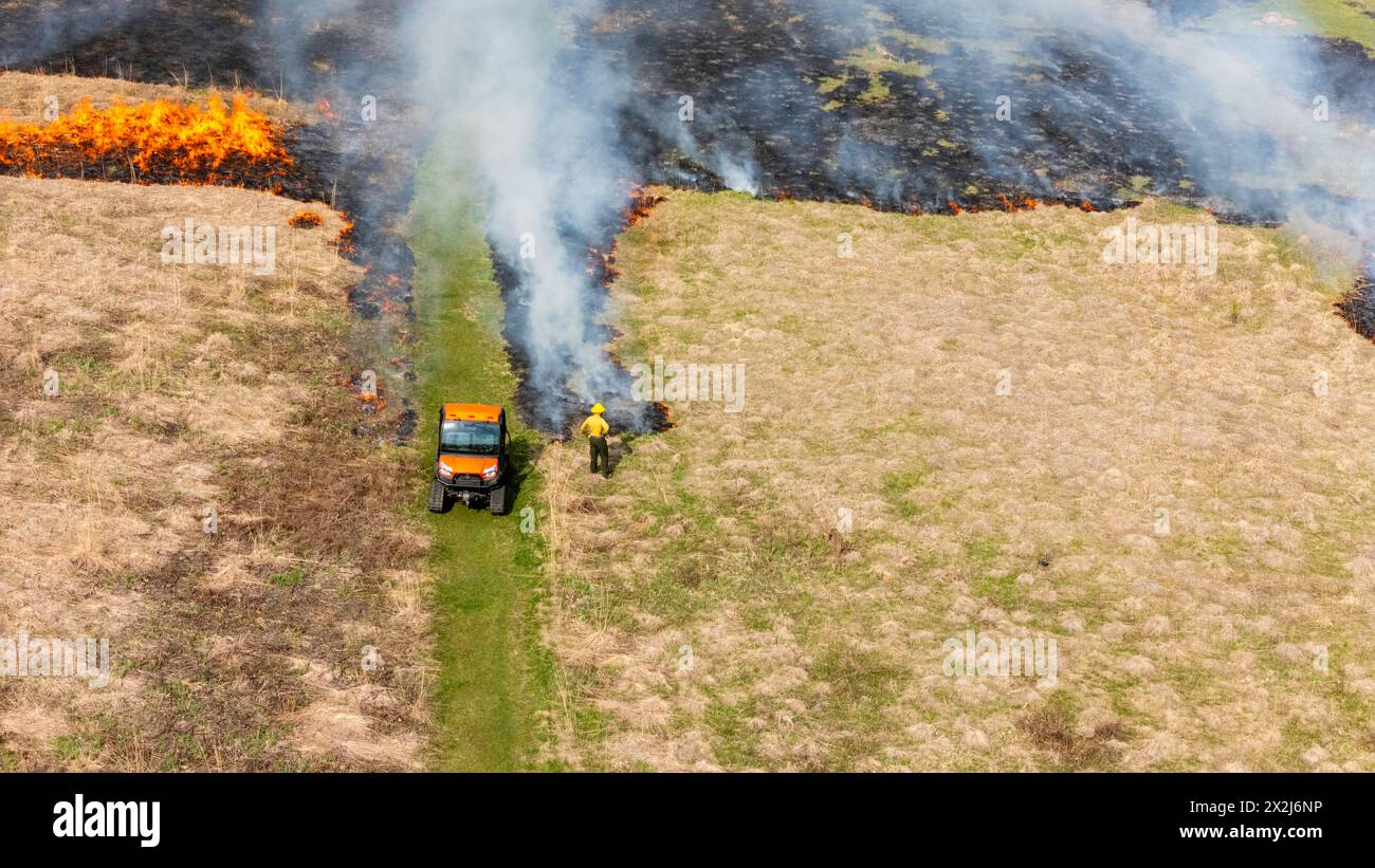 Prairie fire aerial hi-res stock photography and images - Alamy