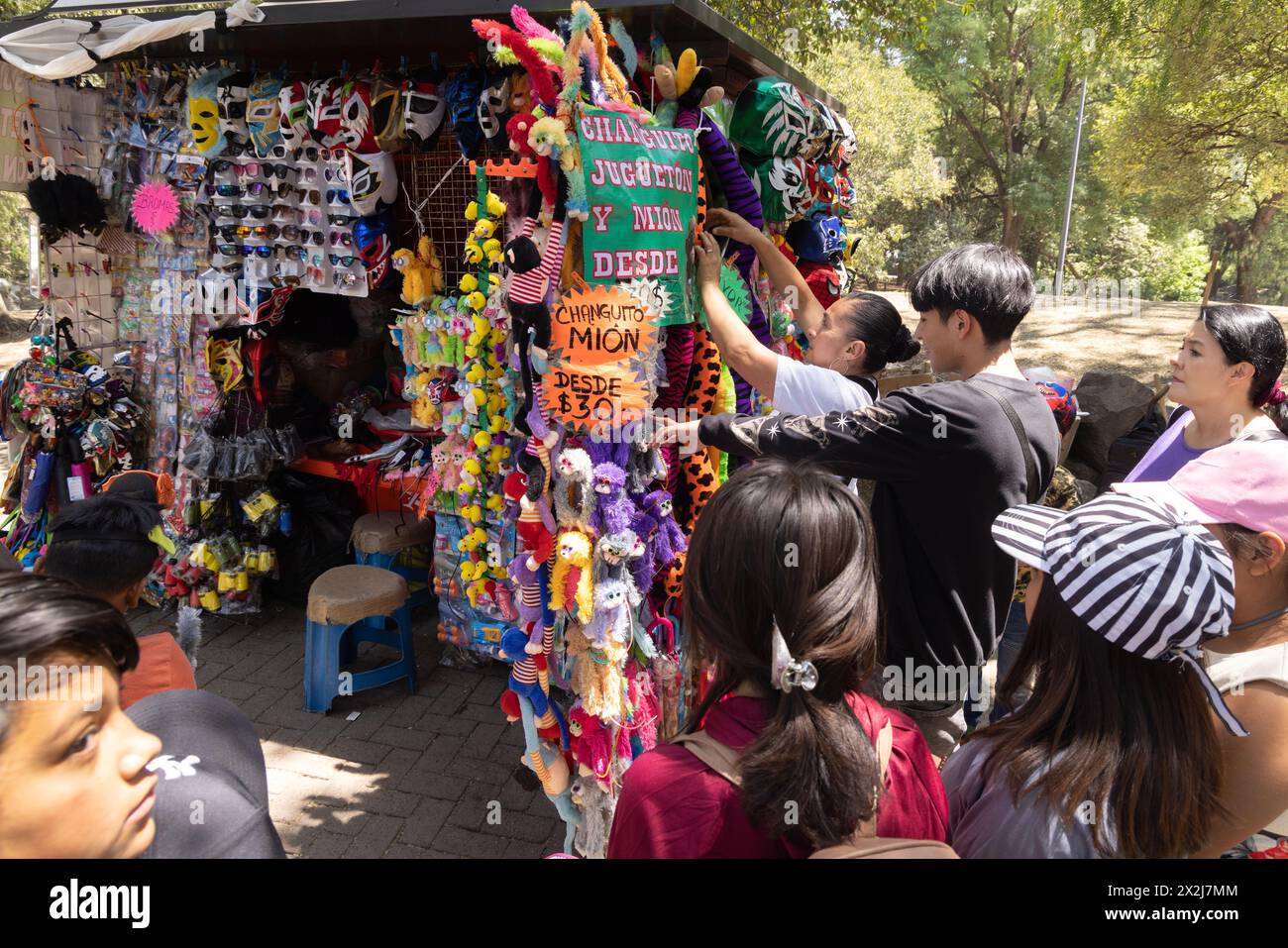 Local mexican people shopping at a street stall, Chapultepec Park ...