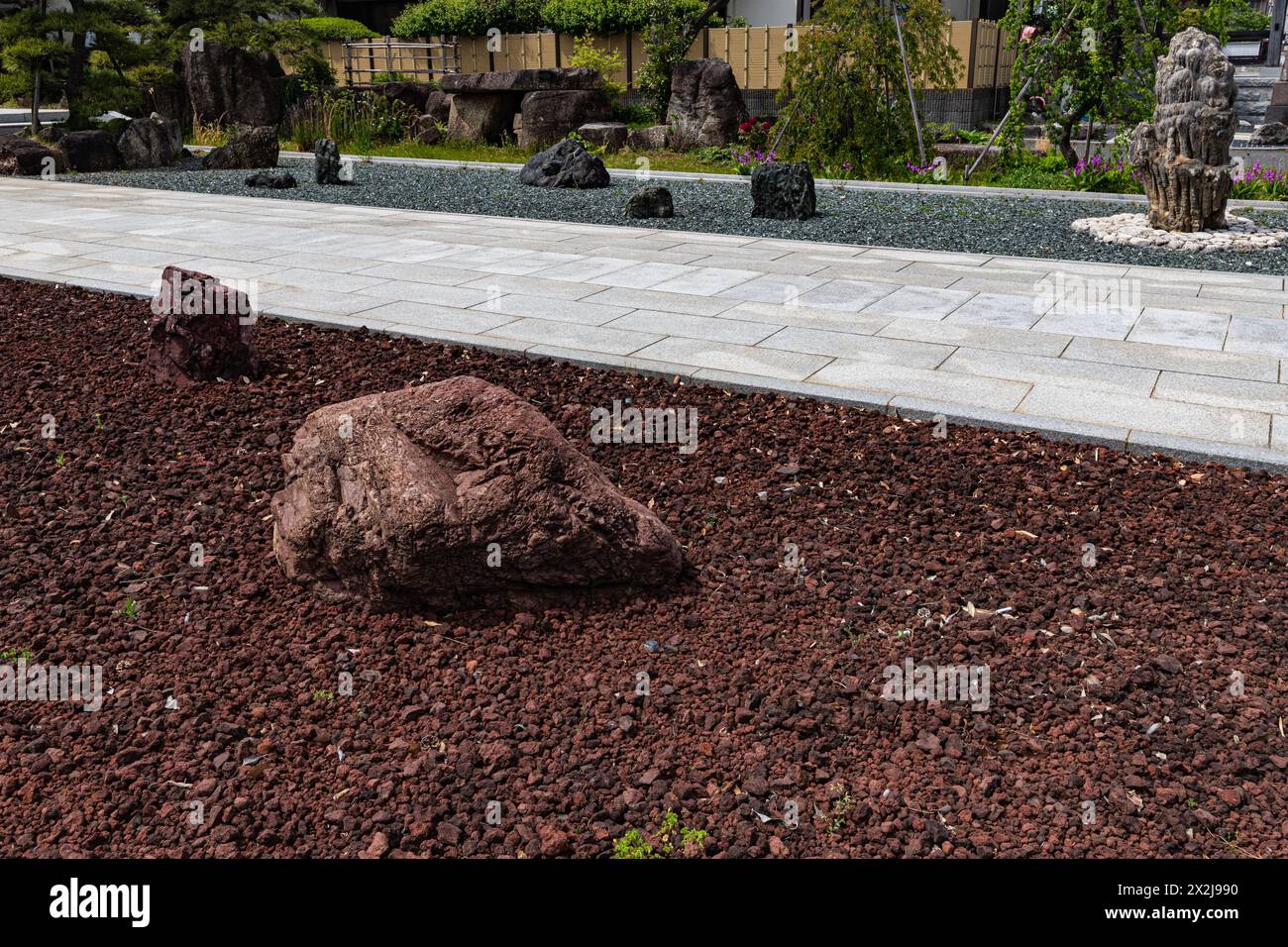 Genshinji Temple Garden - Genshinji is a Jodo sect temple built in the ...