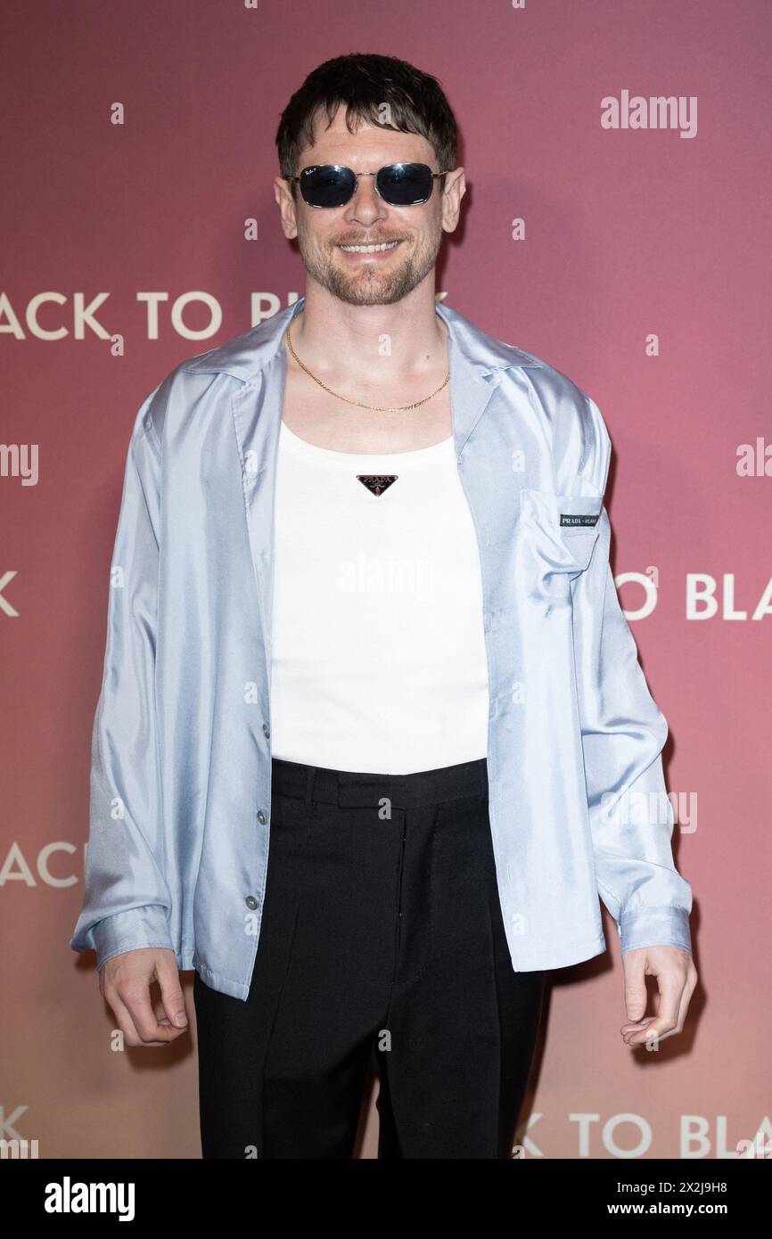 Jack o'connell back to black hi-res stock photography and images - Alamy