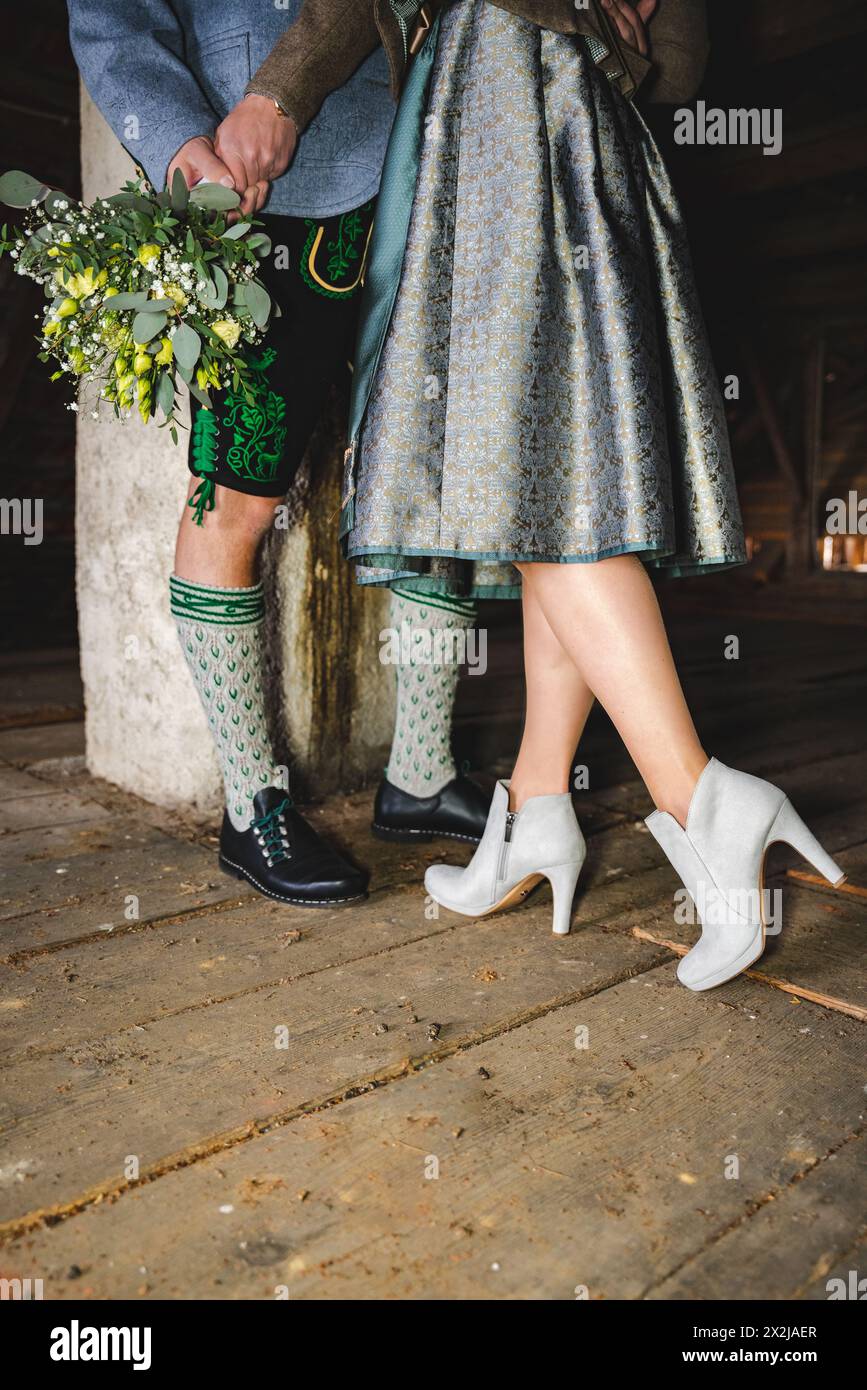 Traditional german attire hi-res stock photography and images - Alamy