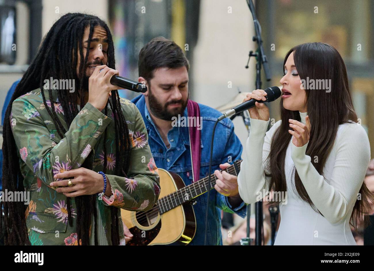 NEW YORK, NY, USA - MARCH 15, 2024: Kacey Musgraves Performs with Skip ...