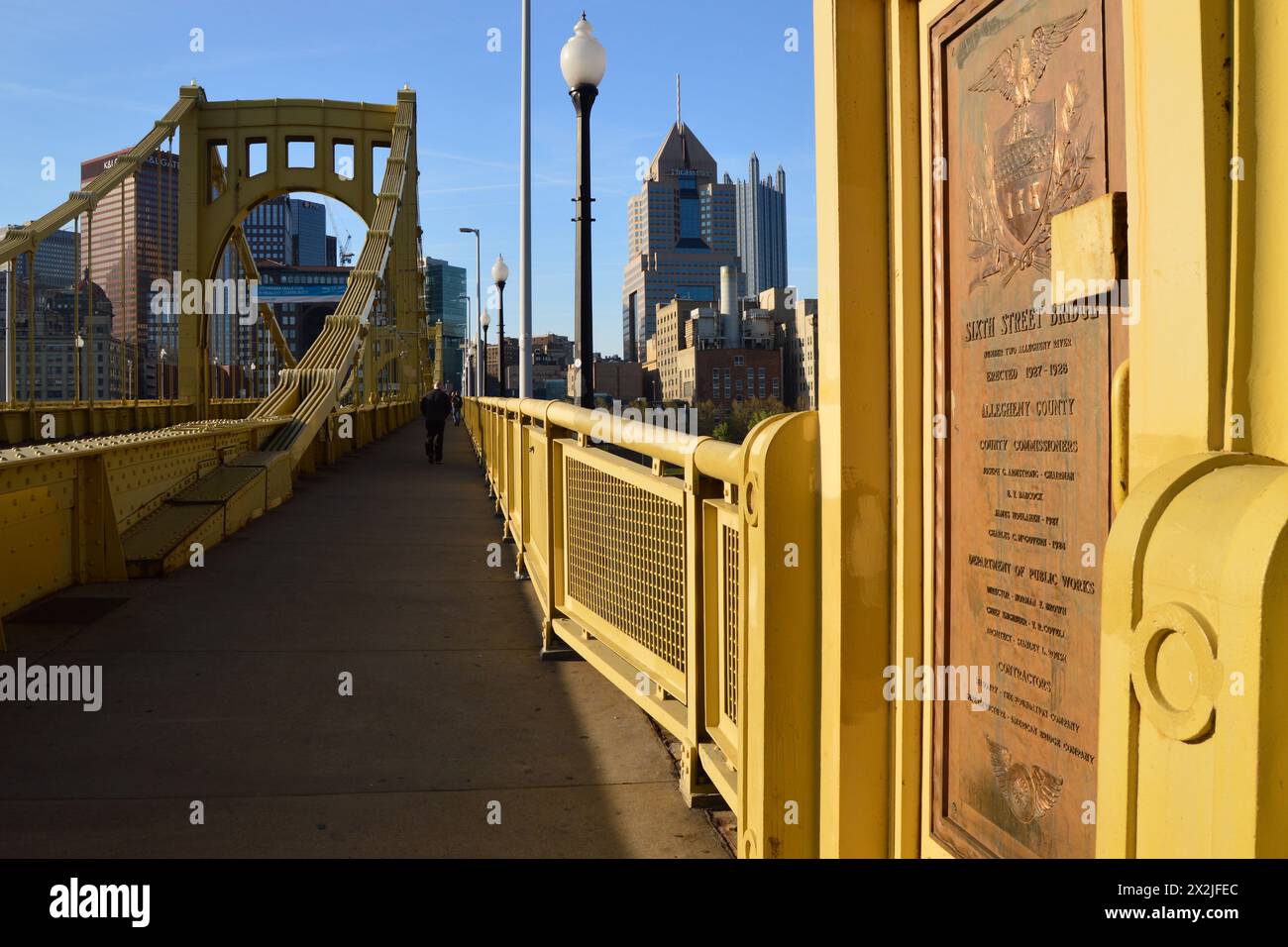 The Sixth Street Bridge, renamed for baseball great Roberto Clemente ...