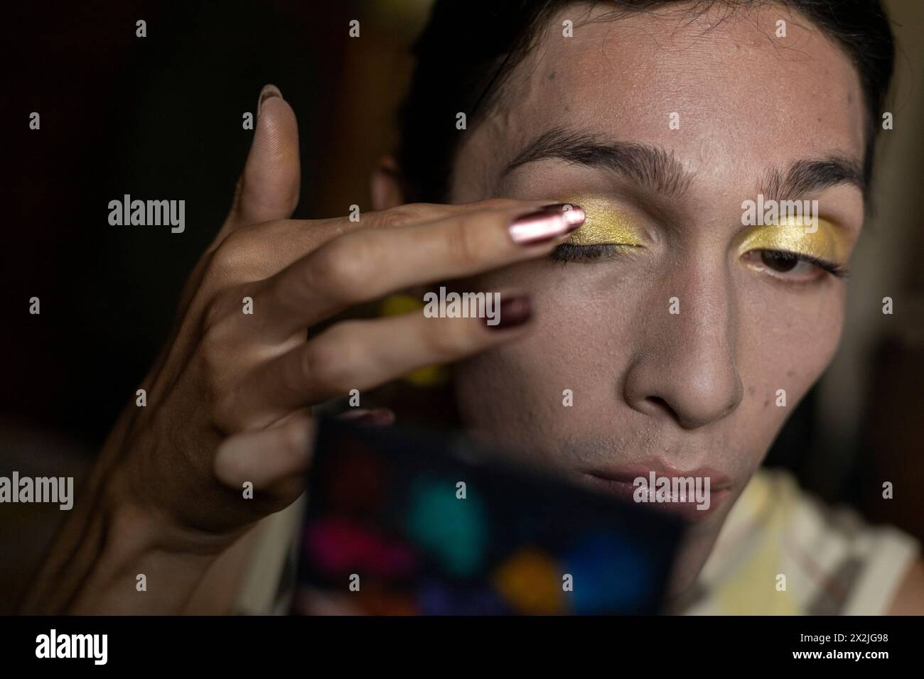 Transgender beauty hi-res stock photography and images - Alamy