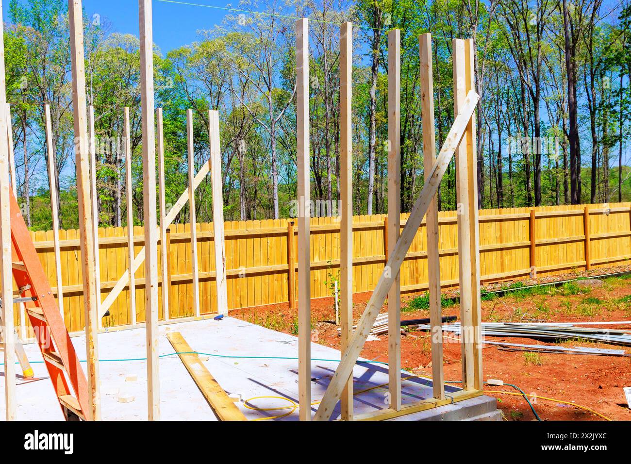 Using wood framing to support beams timber framing with an unfinished ...