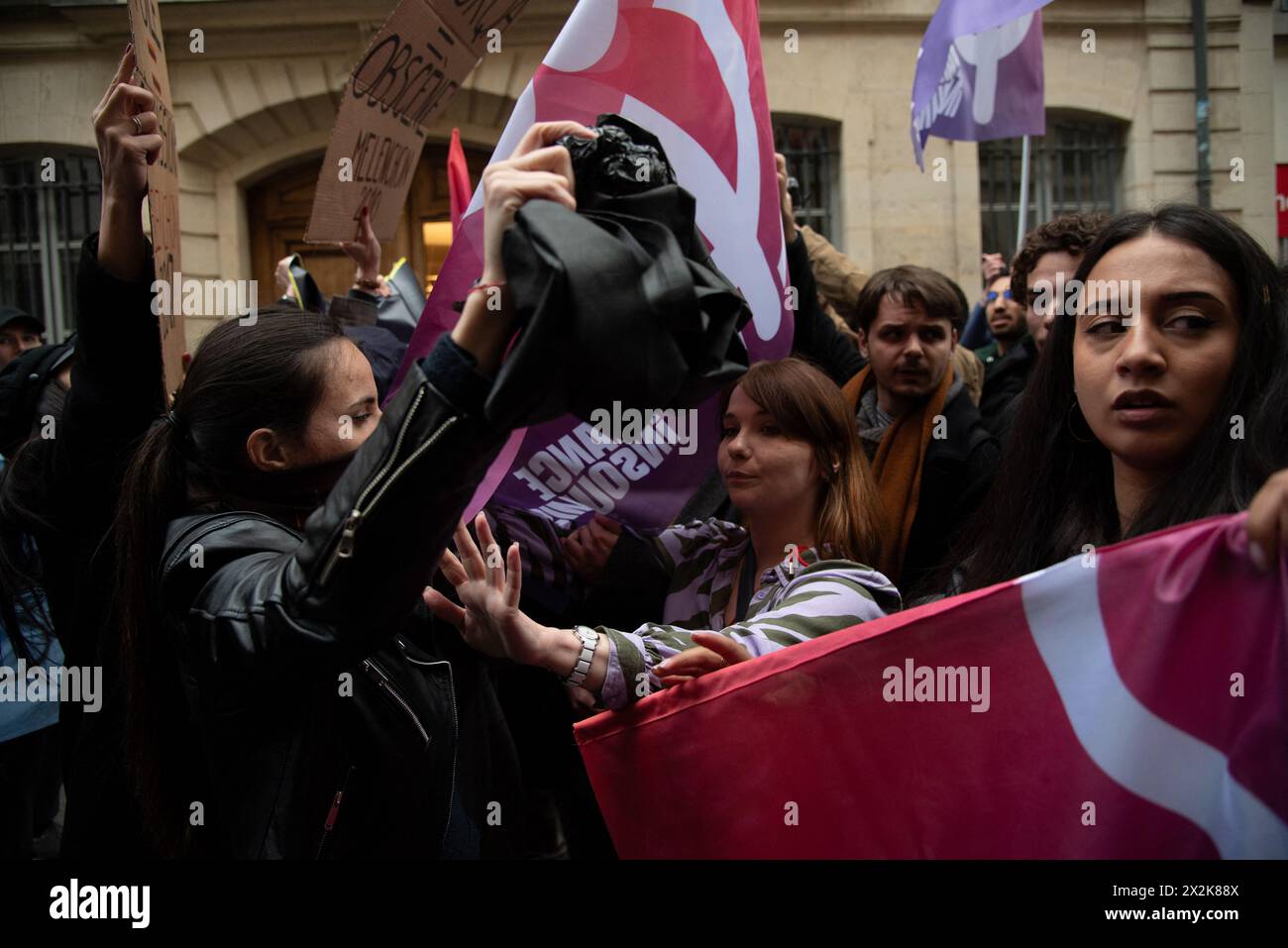 Members of right-wing UNI students union and far-right Nemesis female ...