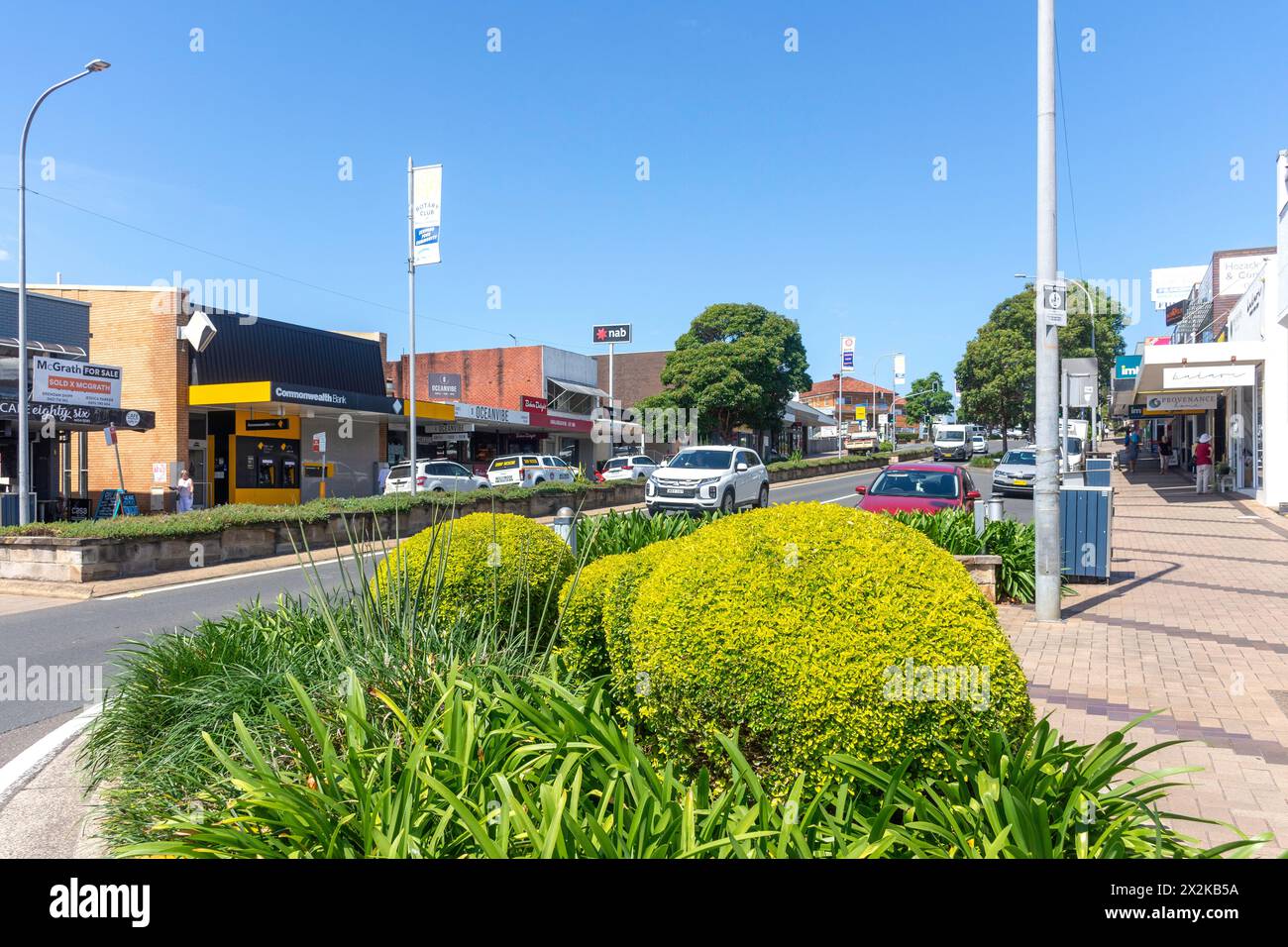 Town centre, Princes Highway, Ulladulla, New South Wales, Australia ...