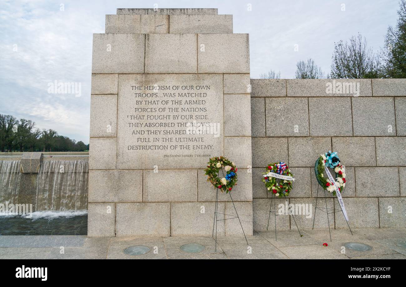 World War II Memorial at the National Mall, dedicated to Americans who ...