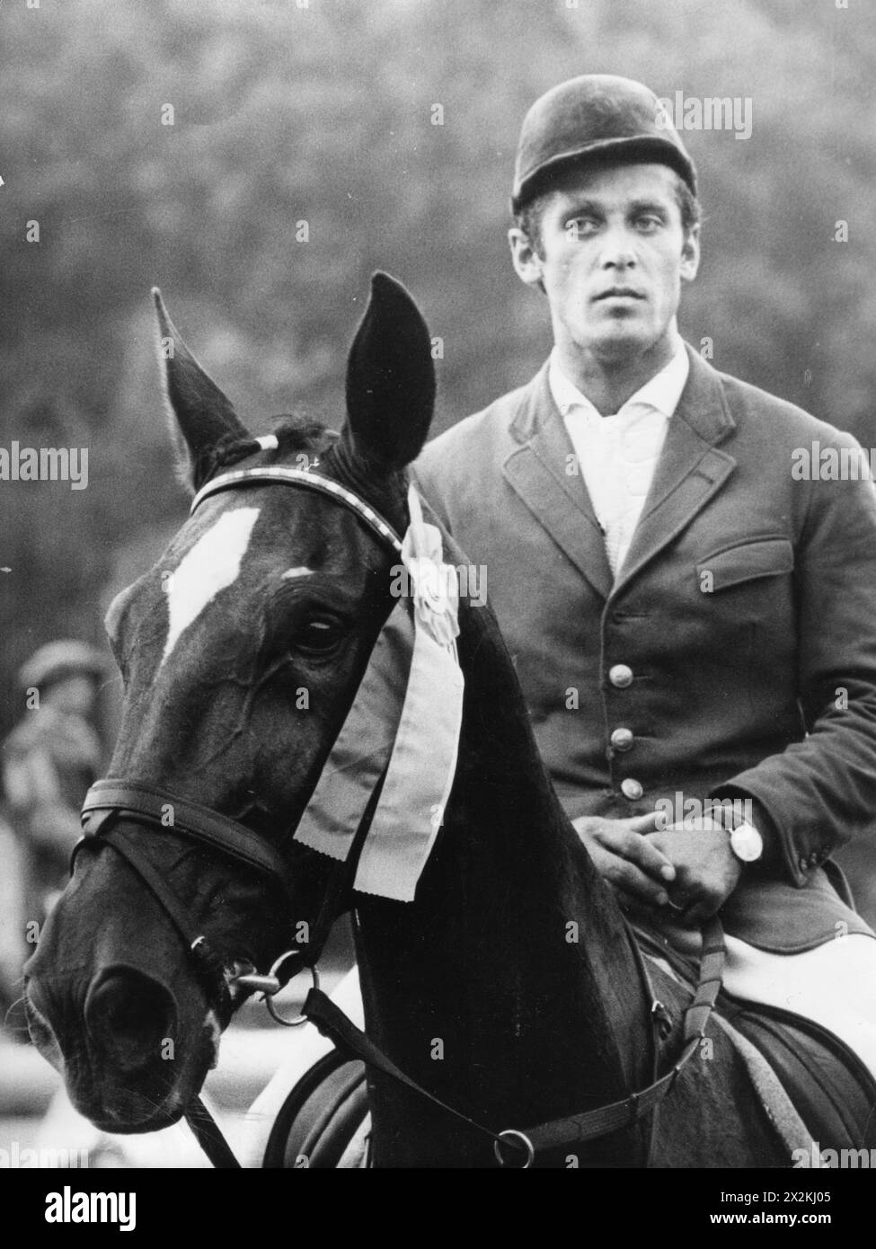 Schockemoehle, Alwin, * 29.5.1937, German jump jockey, on Donald Rex ...
