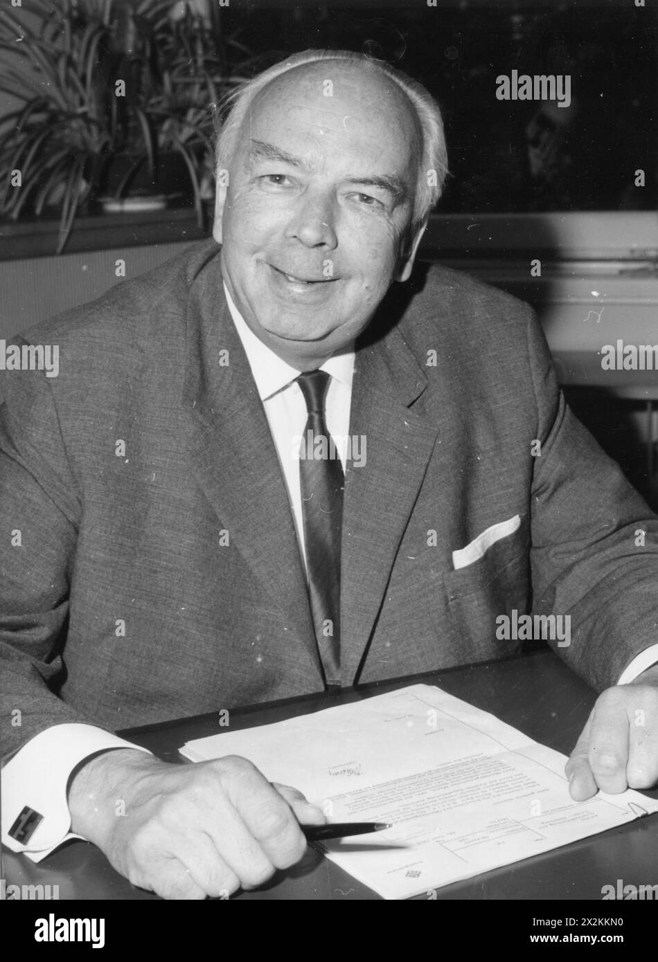 1960s desk hi-res stock photography and images - Alamy