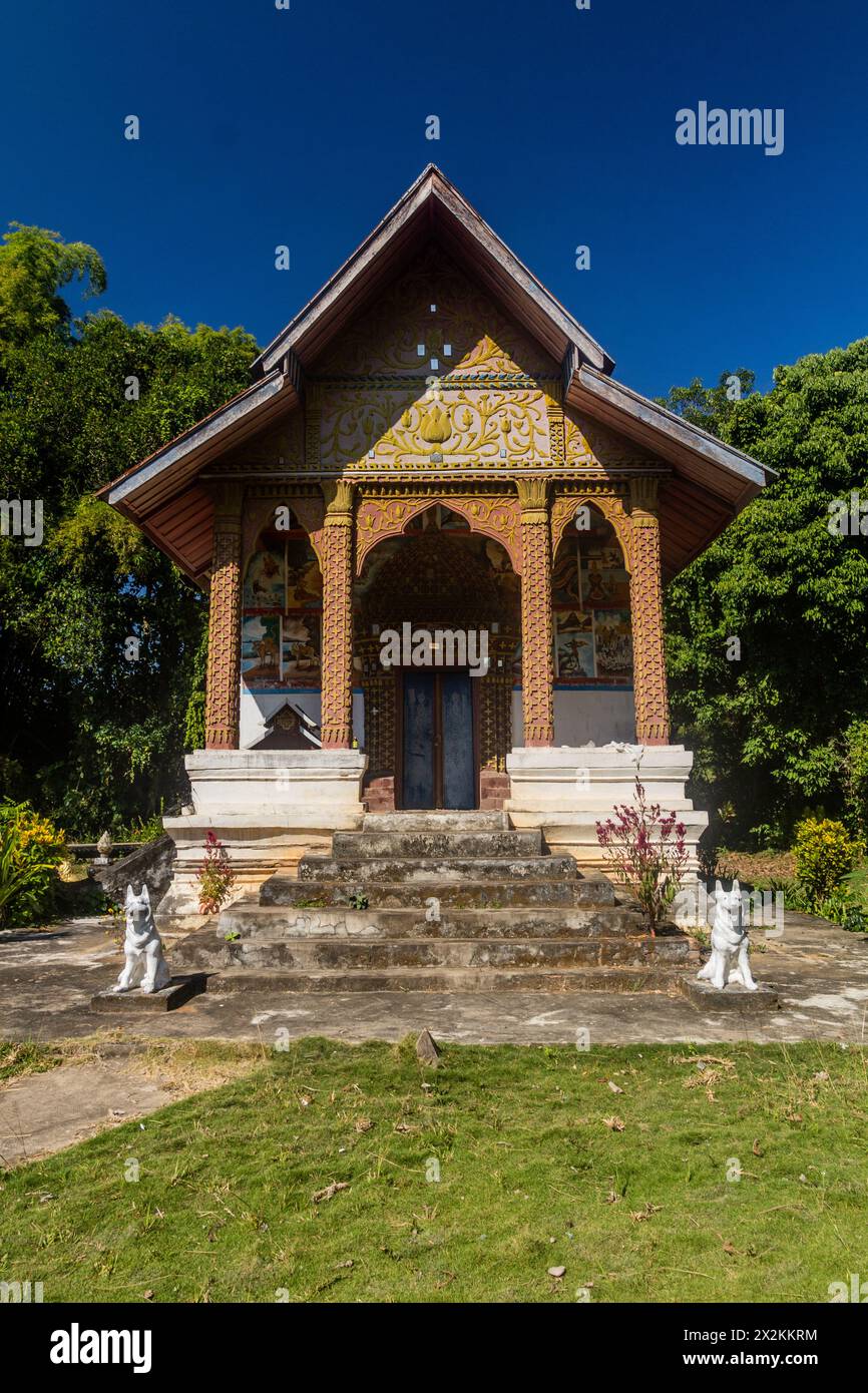 Temple in Donkhoun (Done Khoun) village near Nong Khiaw, Laos Stock ...