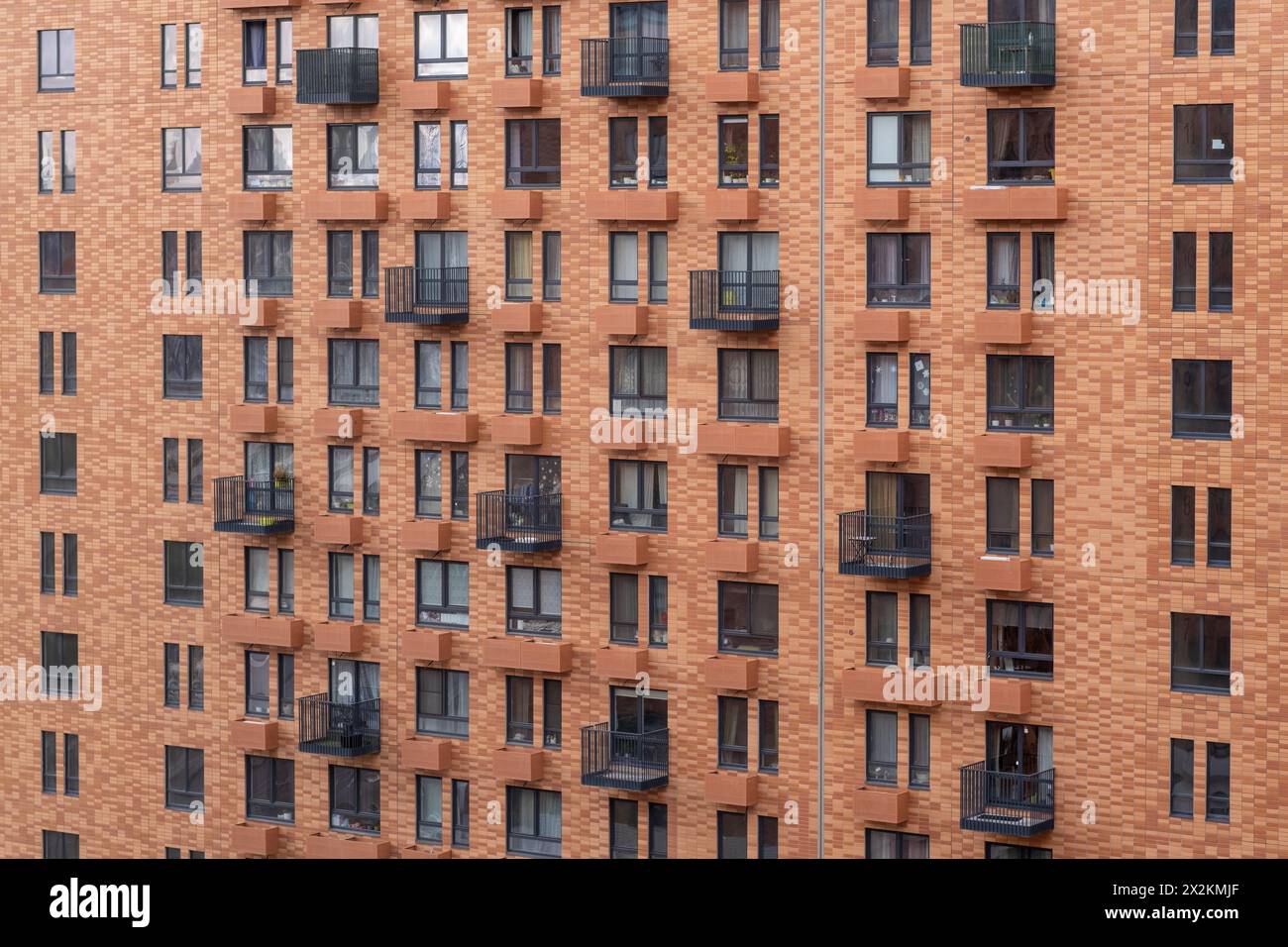 Apartments apartment block moscow hi-res stock photography and images ...