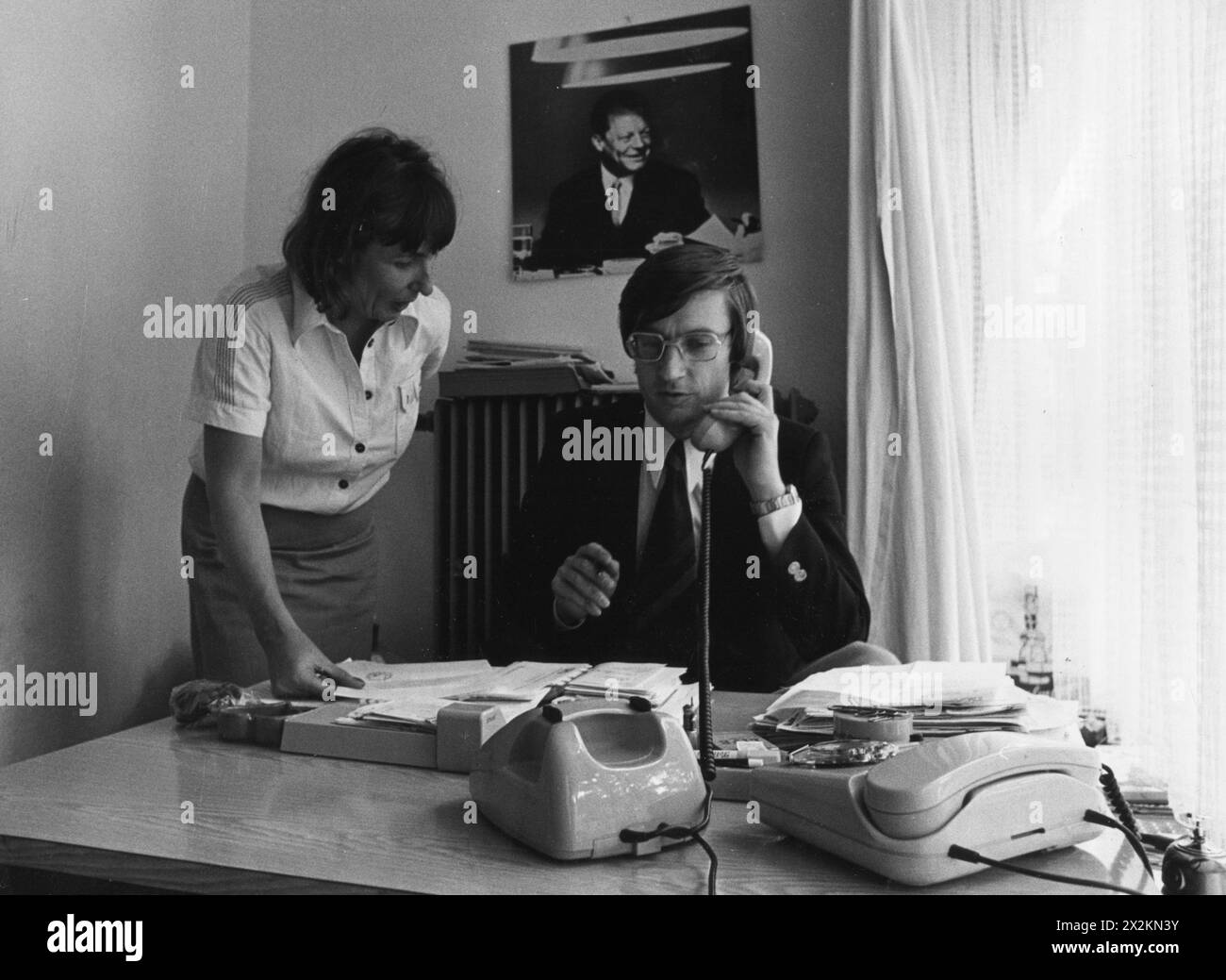 Phone call party Black and White Stock Photos & Images - Alamy
