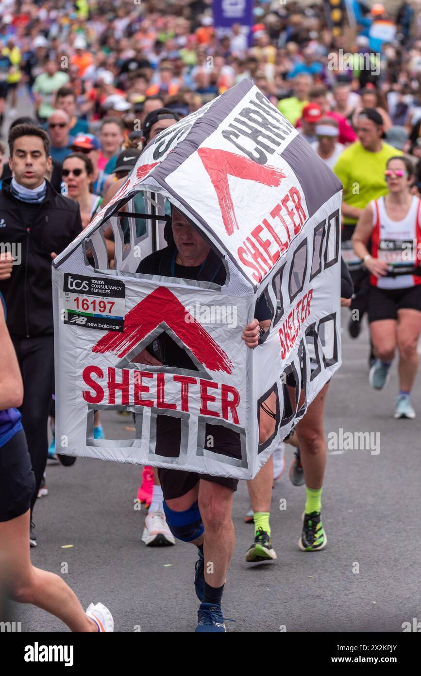 Chris Young participating in the TCS London Marathon 2024 passing ...