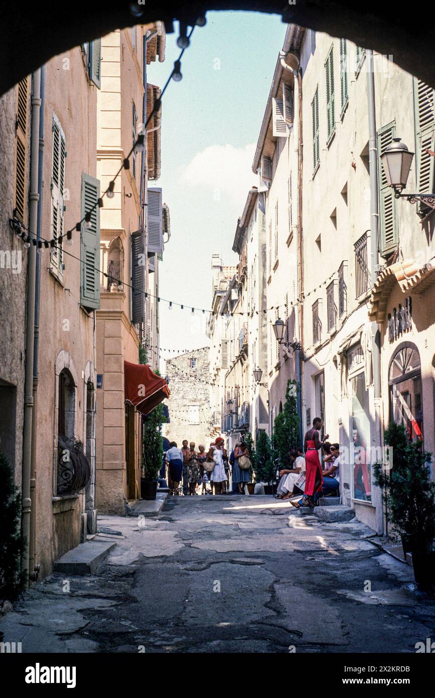 A back street in St Tropez in France Stock Photo - Alamy