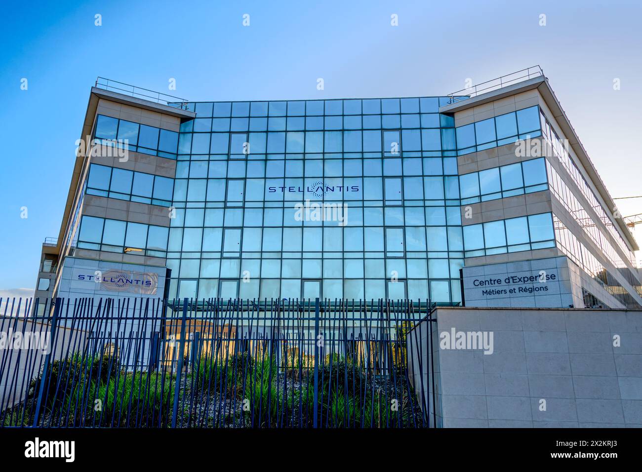 Exterior view of the French headquarters of Stellantis in Poissy ...
