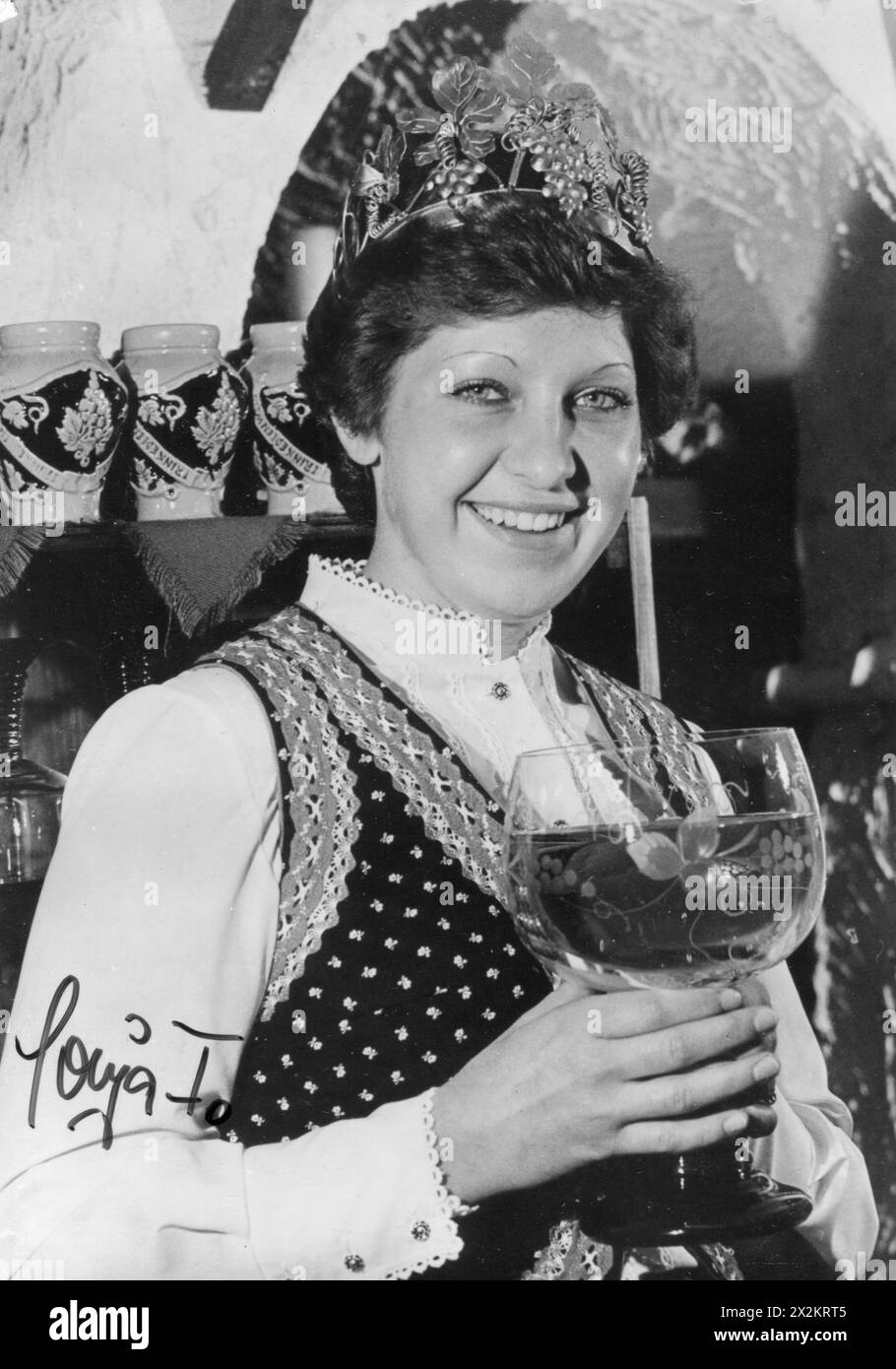 Beauty contents Black and White Stock Photos & Images - Alamy