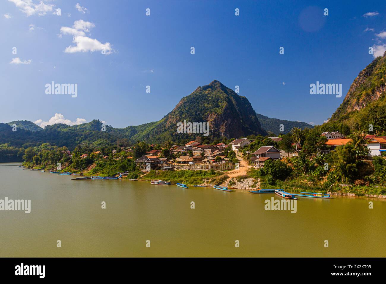 View of Nam Ou river in Nong Khiaw, Laos Stock Photo - Alamy