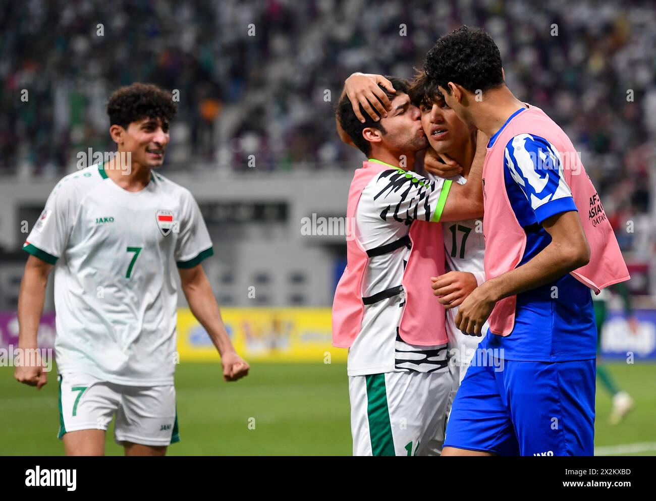 Doha, Qatar. 22nd Apr, 2024. Mustafa Saadoon Al-Korji (2nd R) of Iraq ...