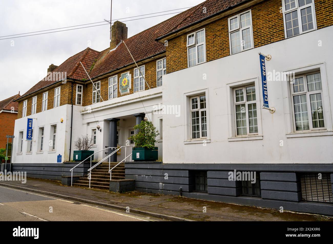 Drill hall hi-res stock photography and images - Alamy