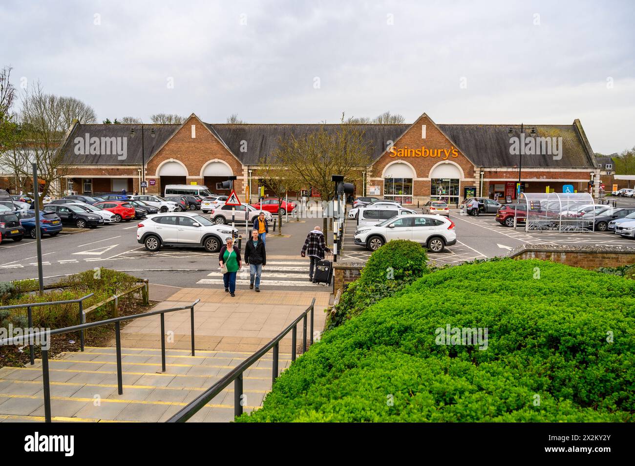Sainsbury's supermarket and car park at The Forum in Horsham, West Sussex, England Stock Photo ...