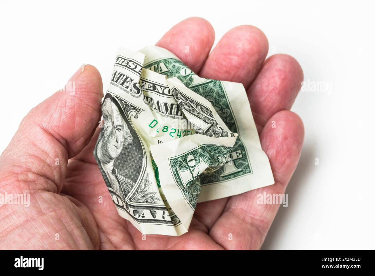 Symbolfoto schwacher Dollar, Problem, zerknüllter Schein *** Symbol ...