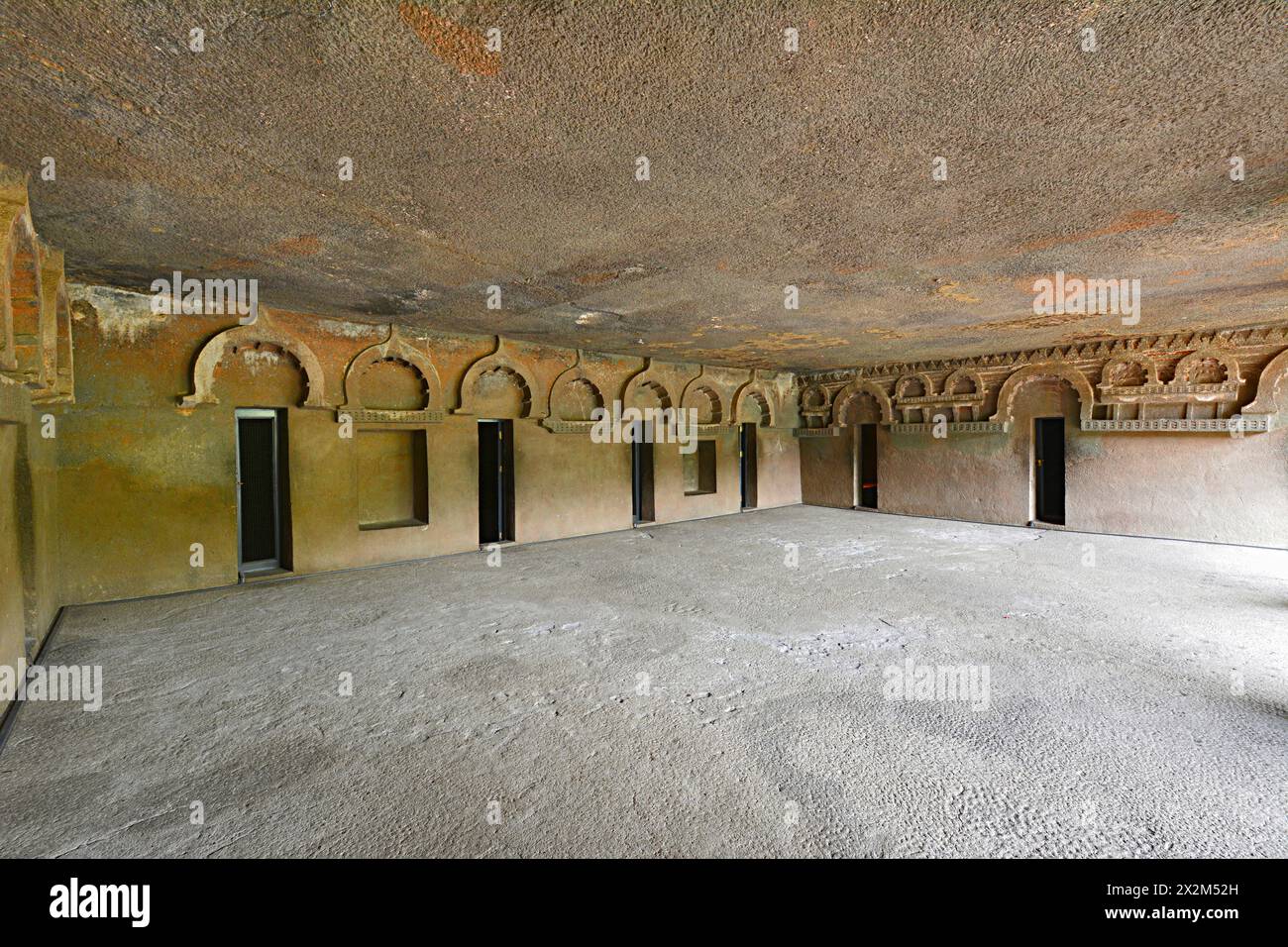 Ajanta Cave No 12- General-View of the Vihara showing cells Stock Photo ...