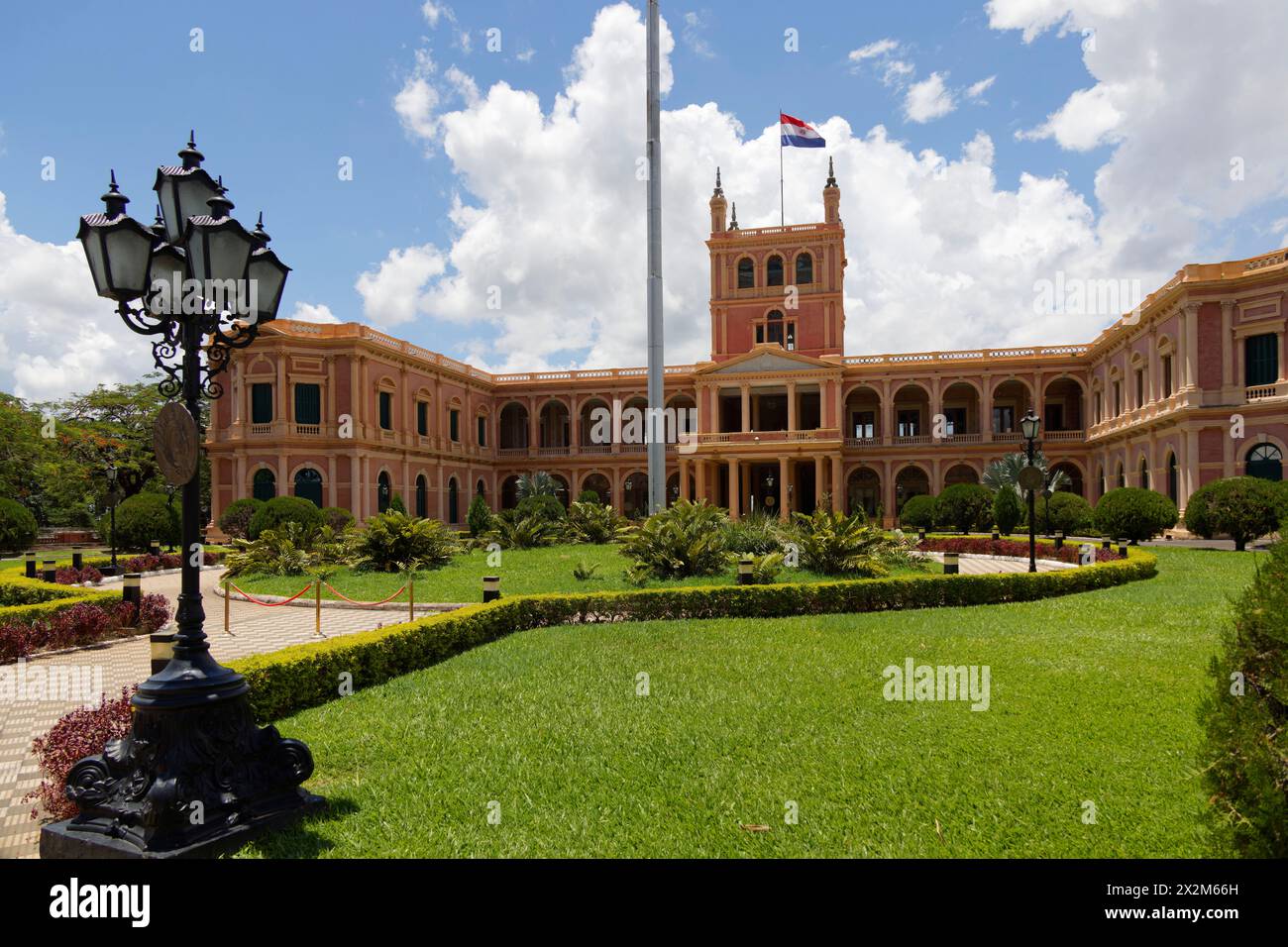 Asuncion, Paraguay. 14th Jan, 2024. The grand pink Palacio Lopez is the ...
