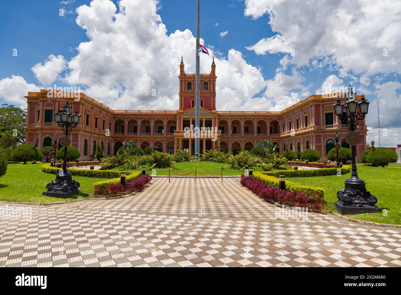 Asuncion, Paraguay. 14th Jan, 2024. The grand pink Palacio Lopez is the ...