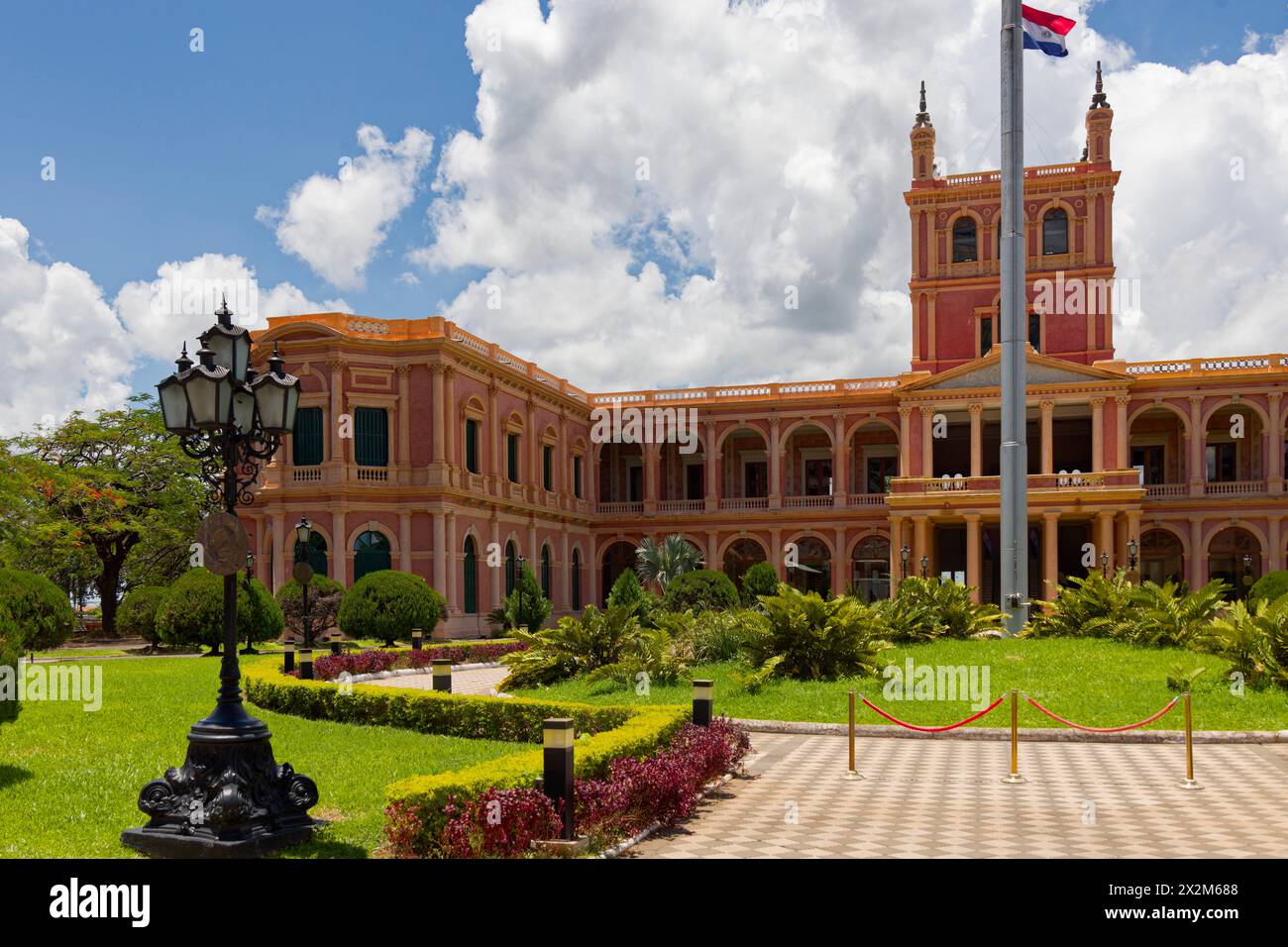 Asuncion, Paraguay. 14th Jan, 2024. The grand pink Palacio Lopez is the ...