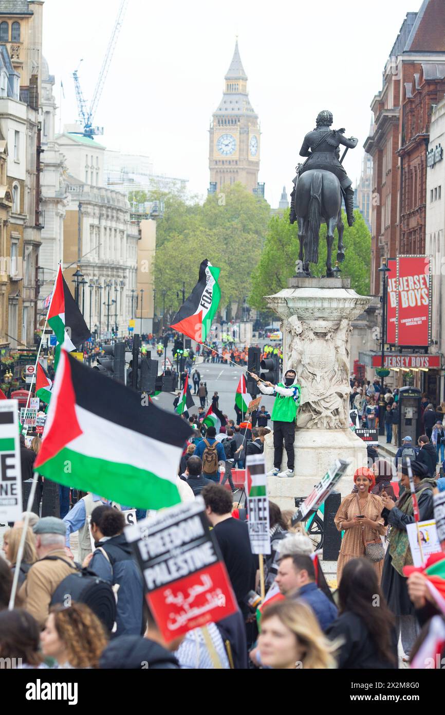 Backdropped by Elizabeth Tower housing Big Ben, pro-Palestinian ...