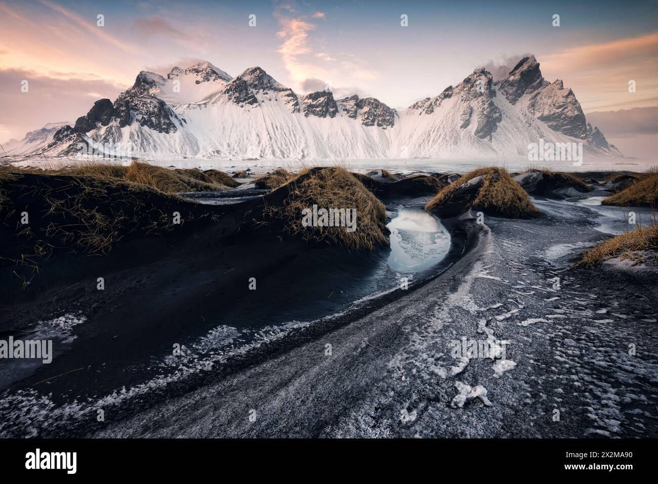 Stokksnes vestrahorn mountains iceland hi-res stock photography and ...
