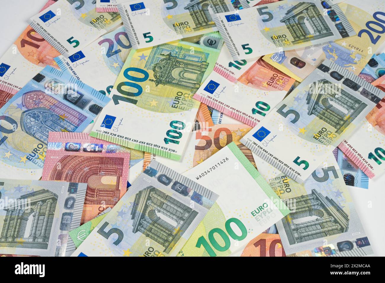 Geld, Euroscheine, Symbolfoto Geld, Reichtum, Konjunktur, Gehalt ...