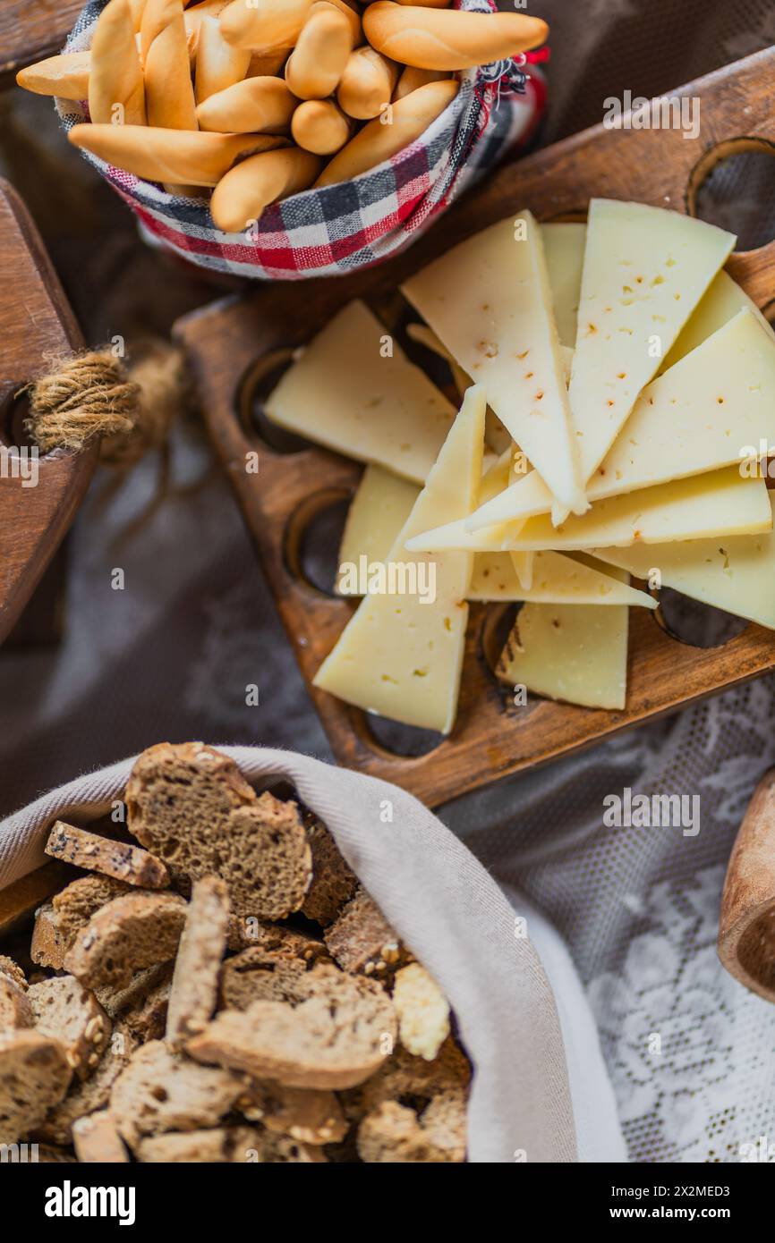 Cheese spread triangle hi-res stock photography and images - Alamy